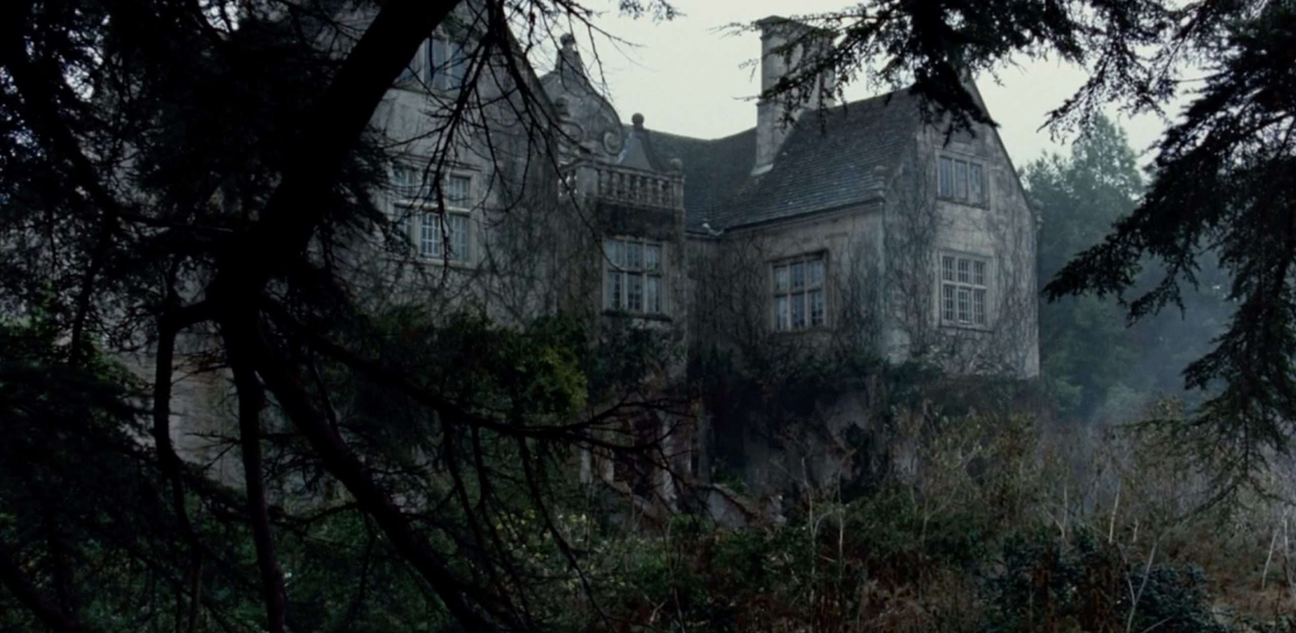44+ Best Ghost Movies Ever Made – Creepy Catalog
