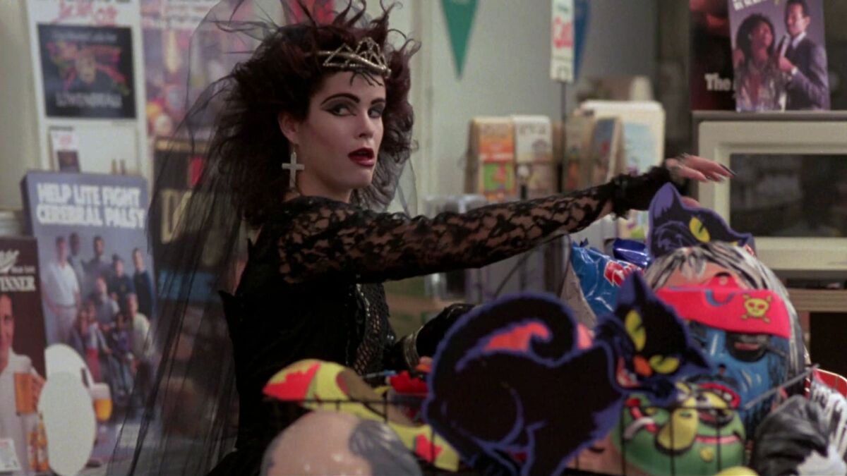 55 Iconic Female Horror Villains – Creepy Catalog