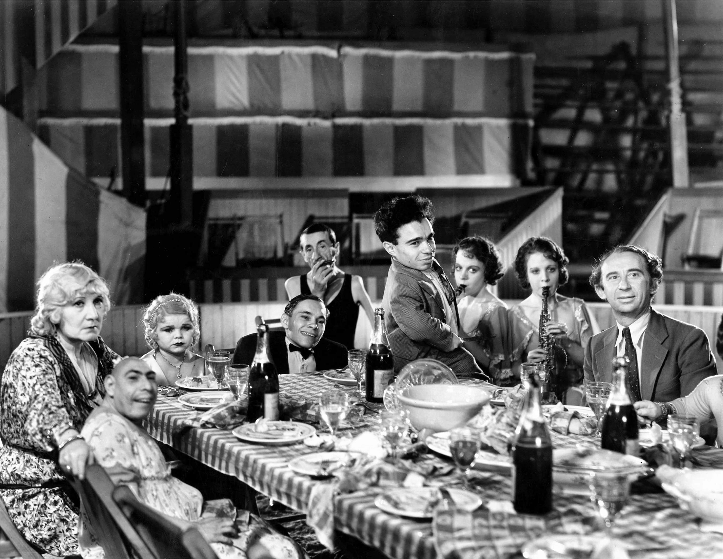 40 Horror Movies With Disabled Characters – Creepy Catalog