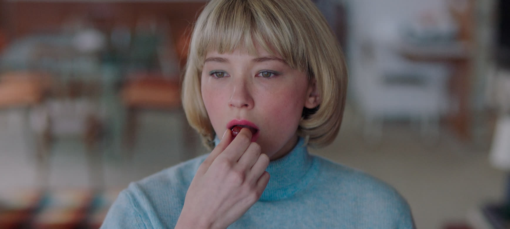 8+ Best Housewife Horror Movies: Domestic Nightmares – Creepy Catalog