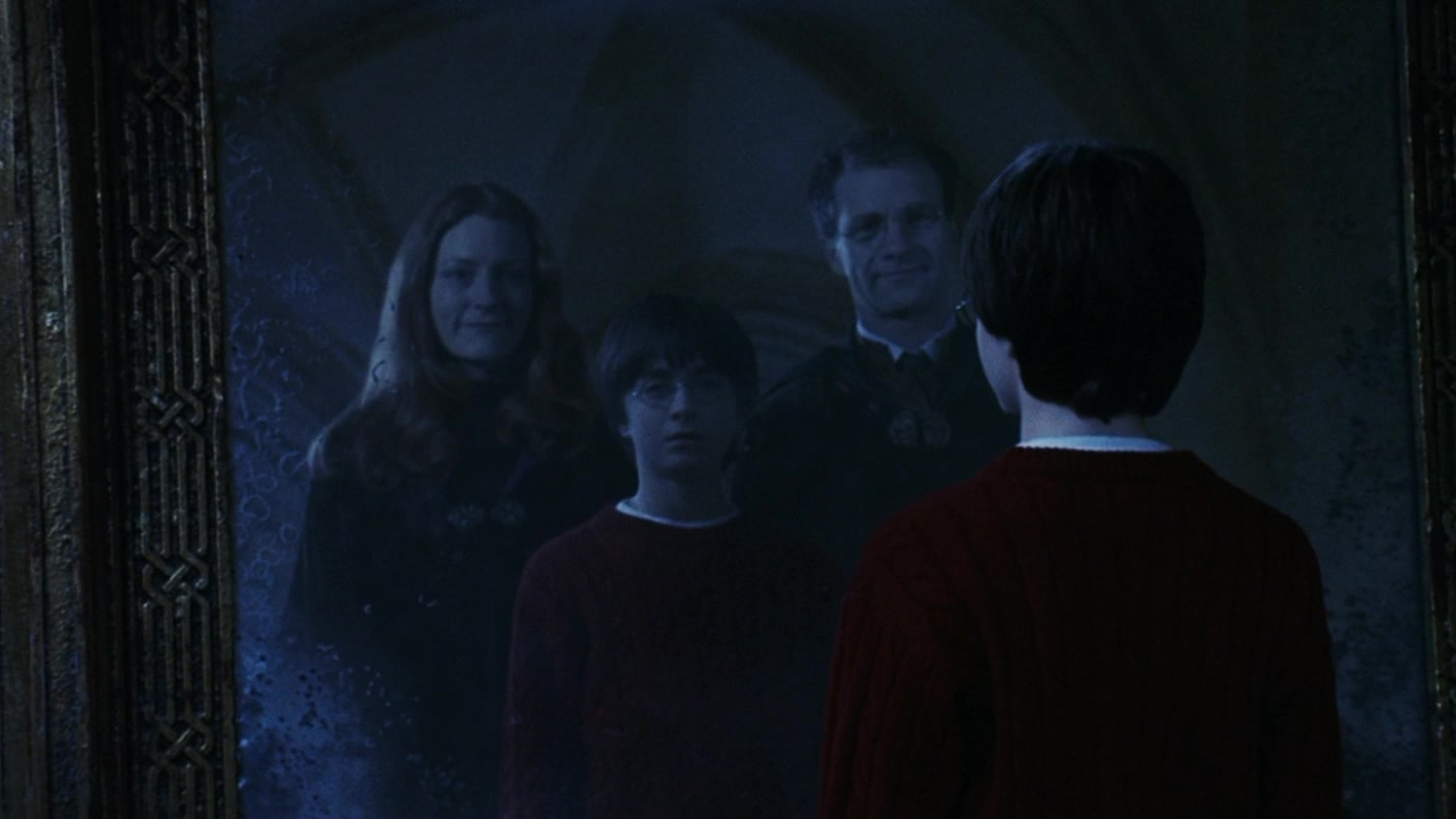 11+ Horror Films That Will Make You Fear Mirrors – Creepy Catalog