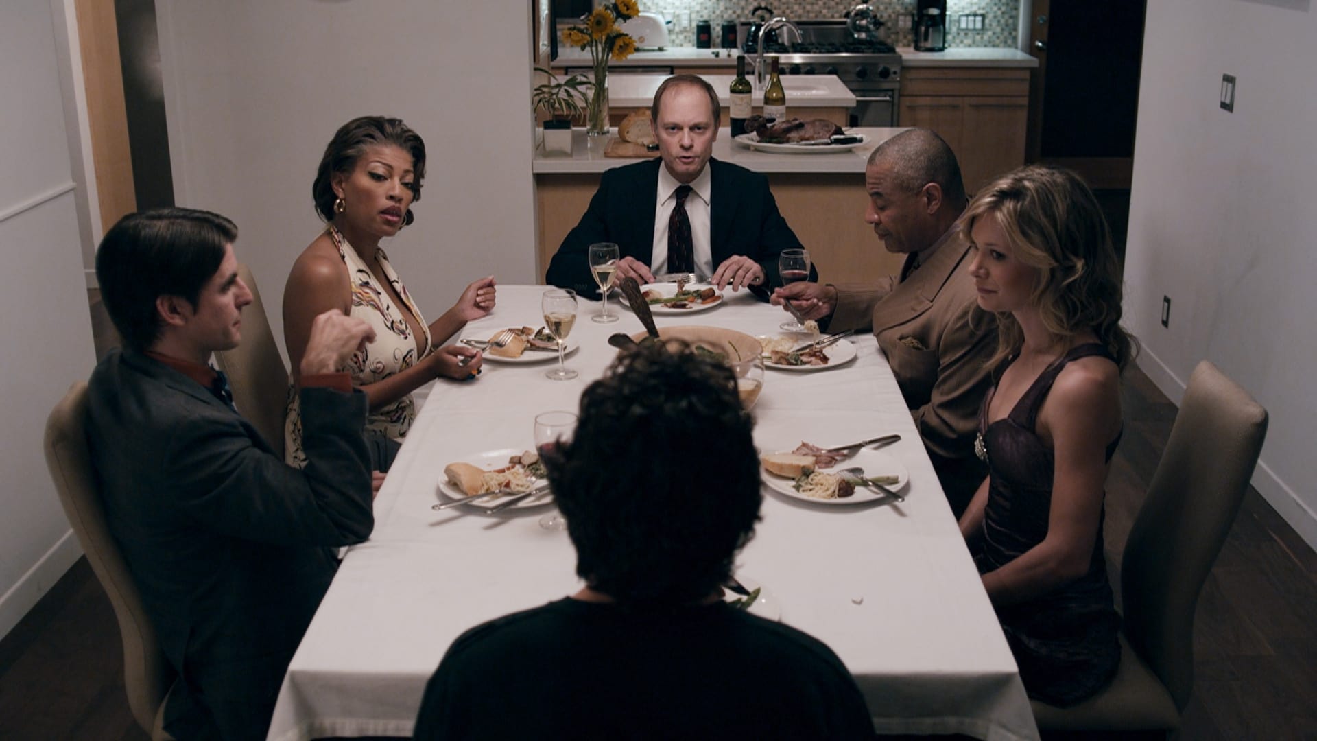 Dinner Parties From Hell: 20 Horror Movies About Frightening Feasts ...