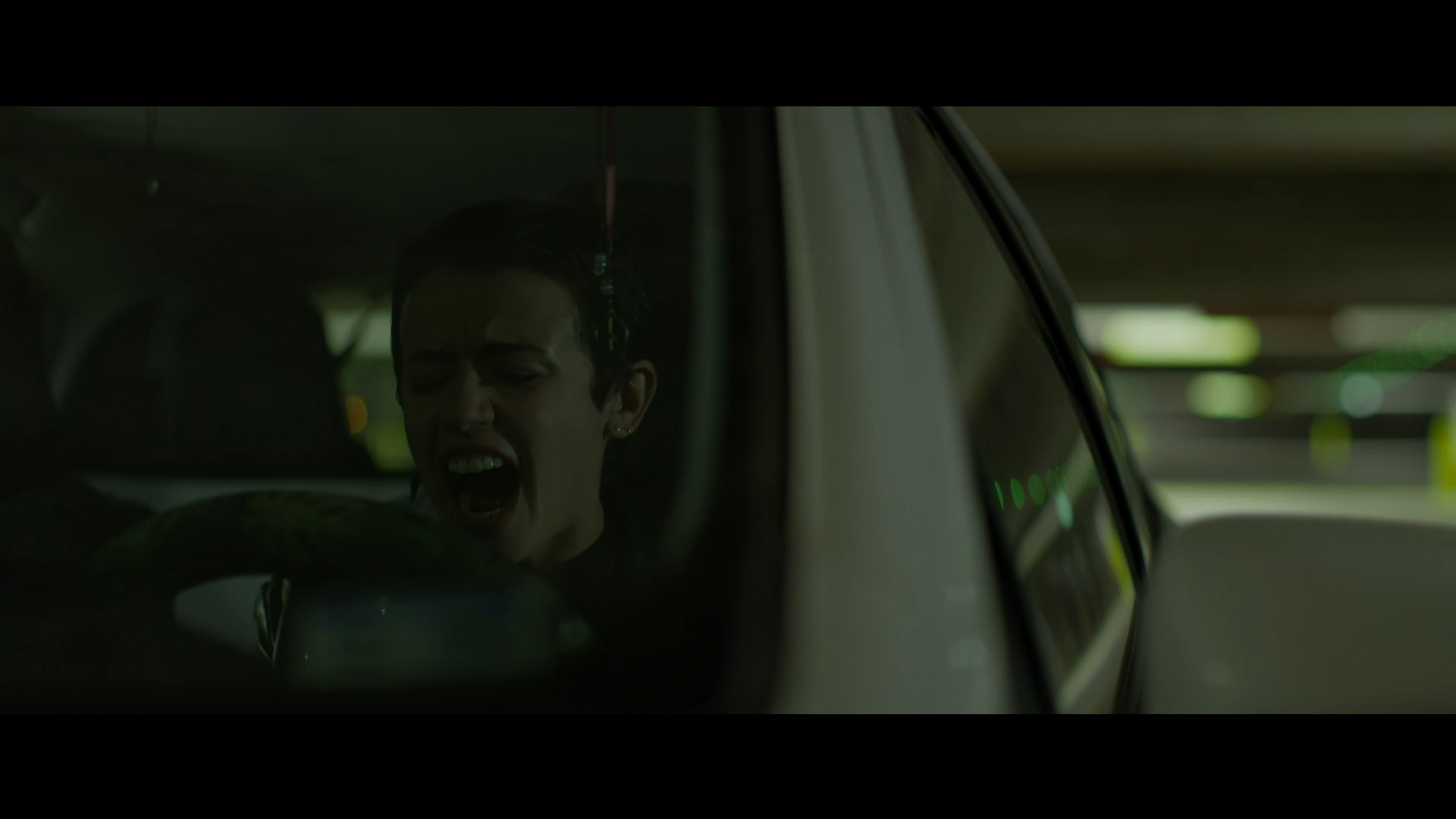 ‘Faceless After Dark’ Review: Jenna Kanell Shines in a Cleverly Twisted ...