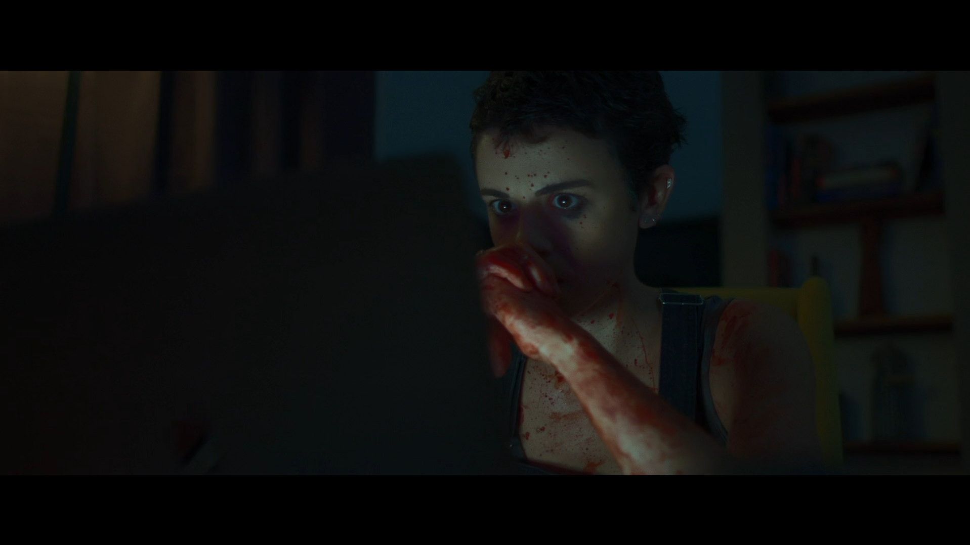 ‘Faceless After Dark’ Review: Jenna Kanell Shines in a Cleverly Twisted ...