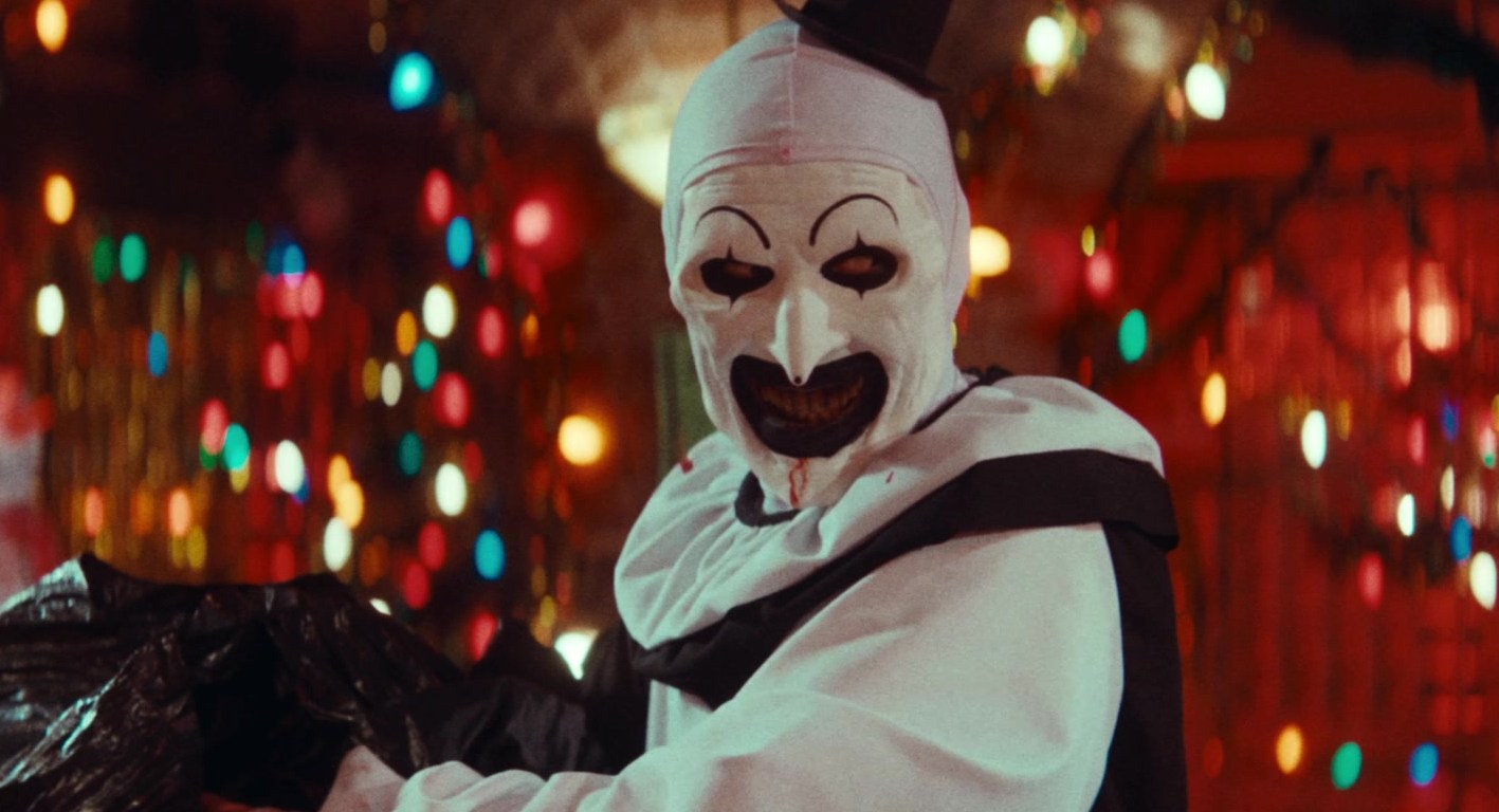 Peacock is Adding More Than 50 Horror Titles to Stream in September ...